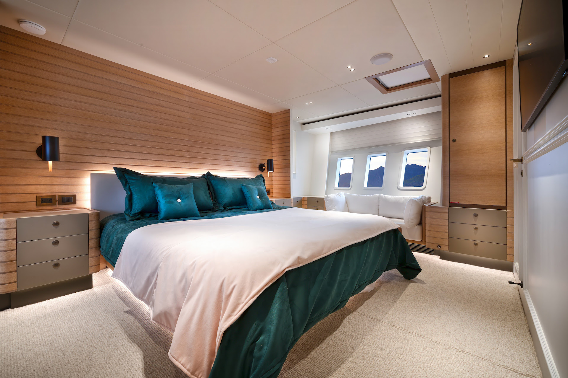 Lady Di: The First Nordhavn 80 With A Vripack Interior - The Yachtbook